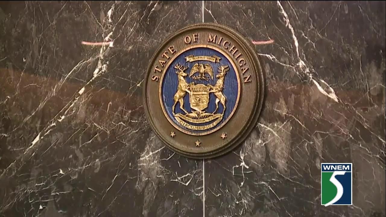 WATCH LIVE: Jury deliberating in manslaughter trial for Oxford school ...