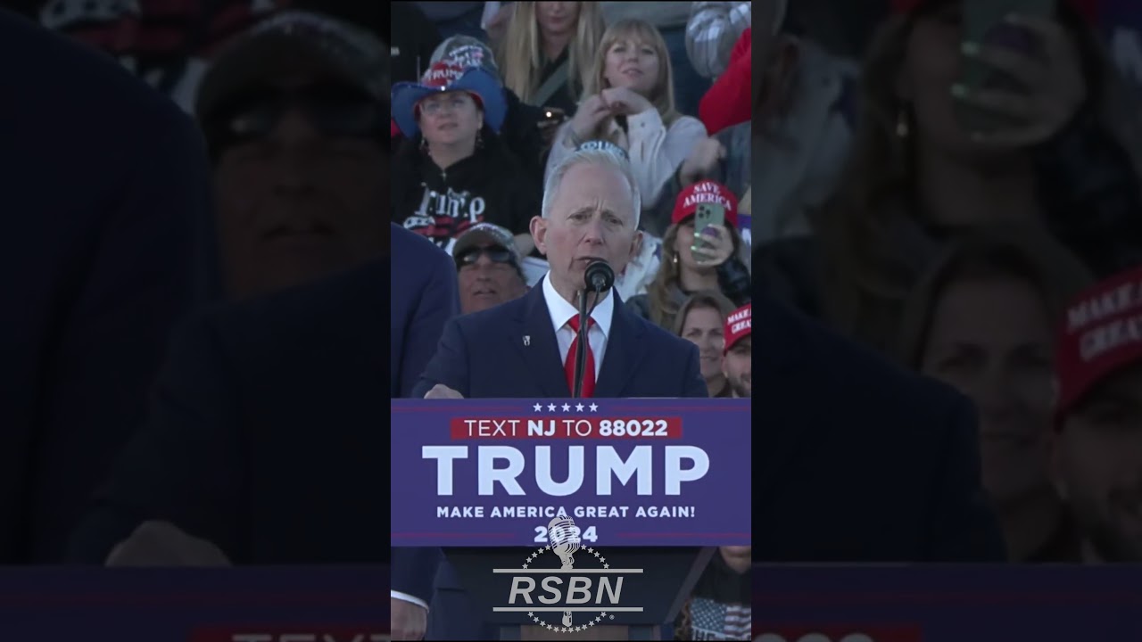Congressman Jeff Van Drew welcomes Trump to “largest political rally ...