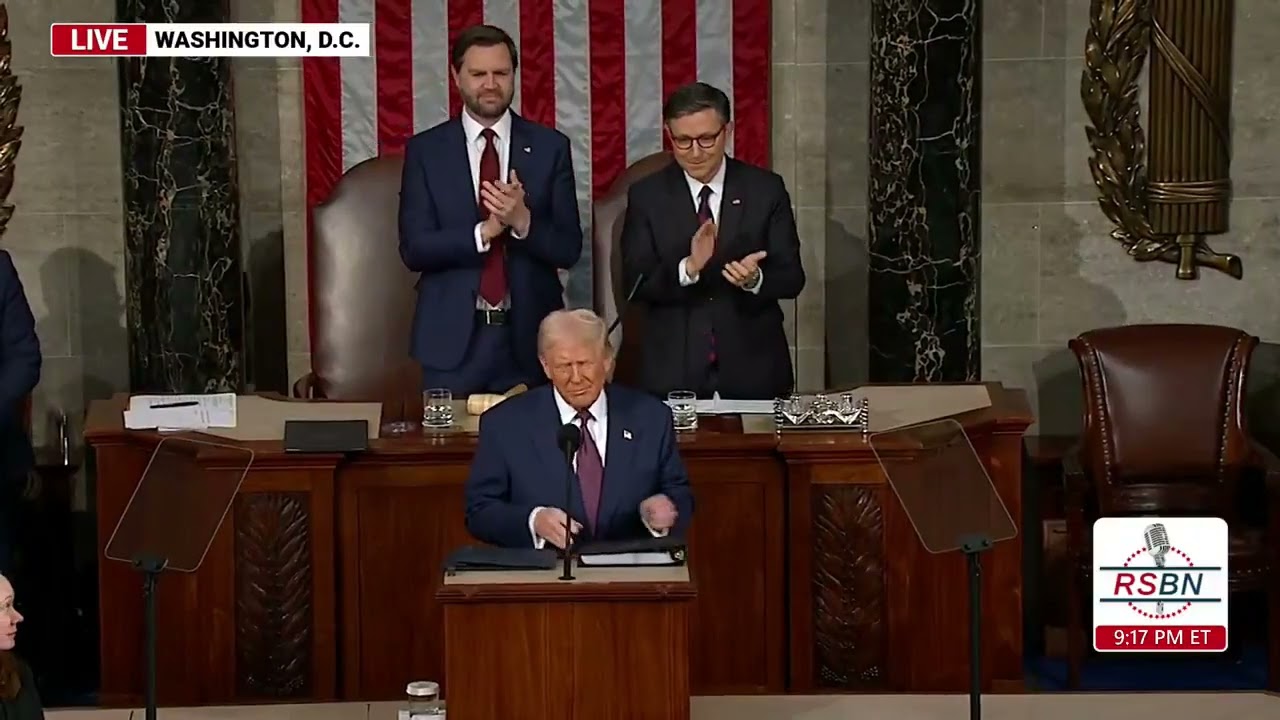 MUST SEE: President Trump takes the podium to chants of “USA” at joint ...