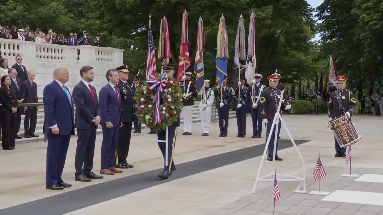 President Trump Participates in a Memorial Day Tribute at Arlington ...