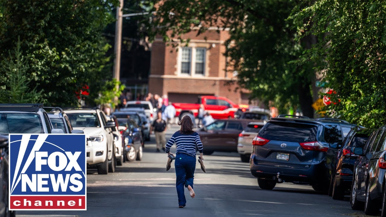 Former FBI official reveals who should be ‘held accountable’ for ...